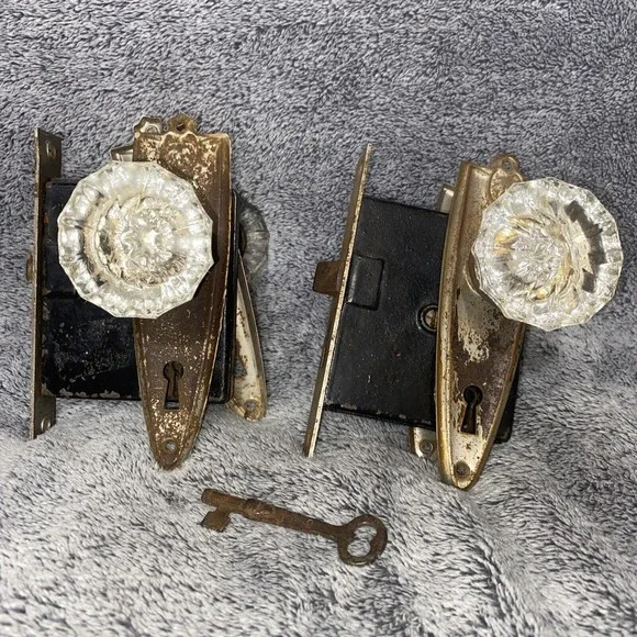 antique skeleton key door knobs